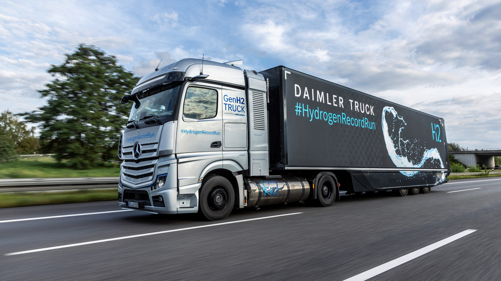 Brennstoffzelle Über 1000 Kilometer mit Wasserstoff im Tank