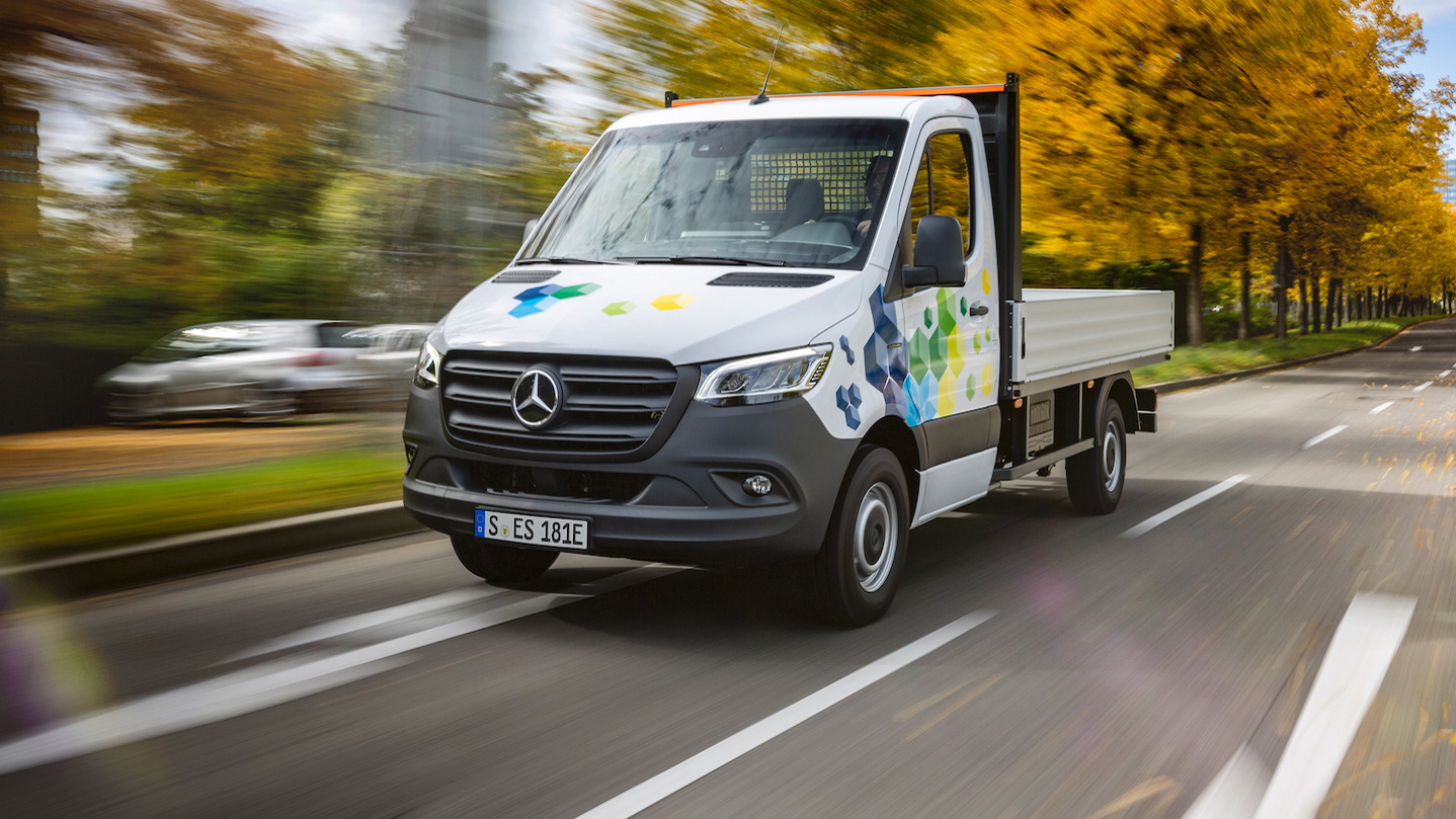 Mercedes macht seinem Elektro-Sprinter Beine - E-Mobilität