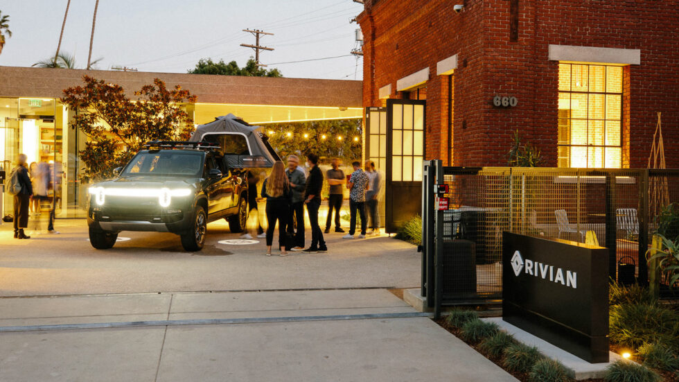 Rivian R1T: Saurier trifft Space Shuttle - Edison - Heimat der ...