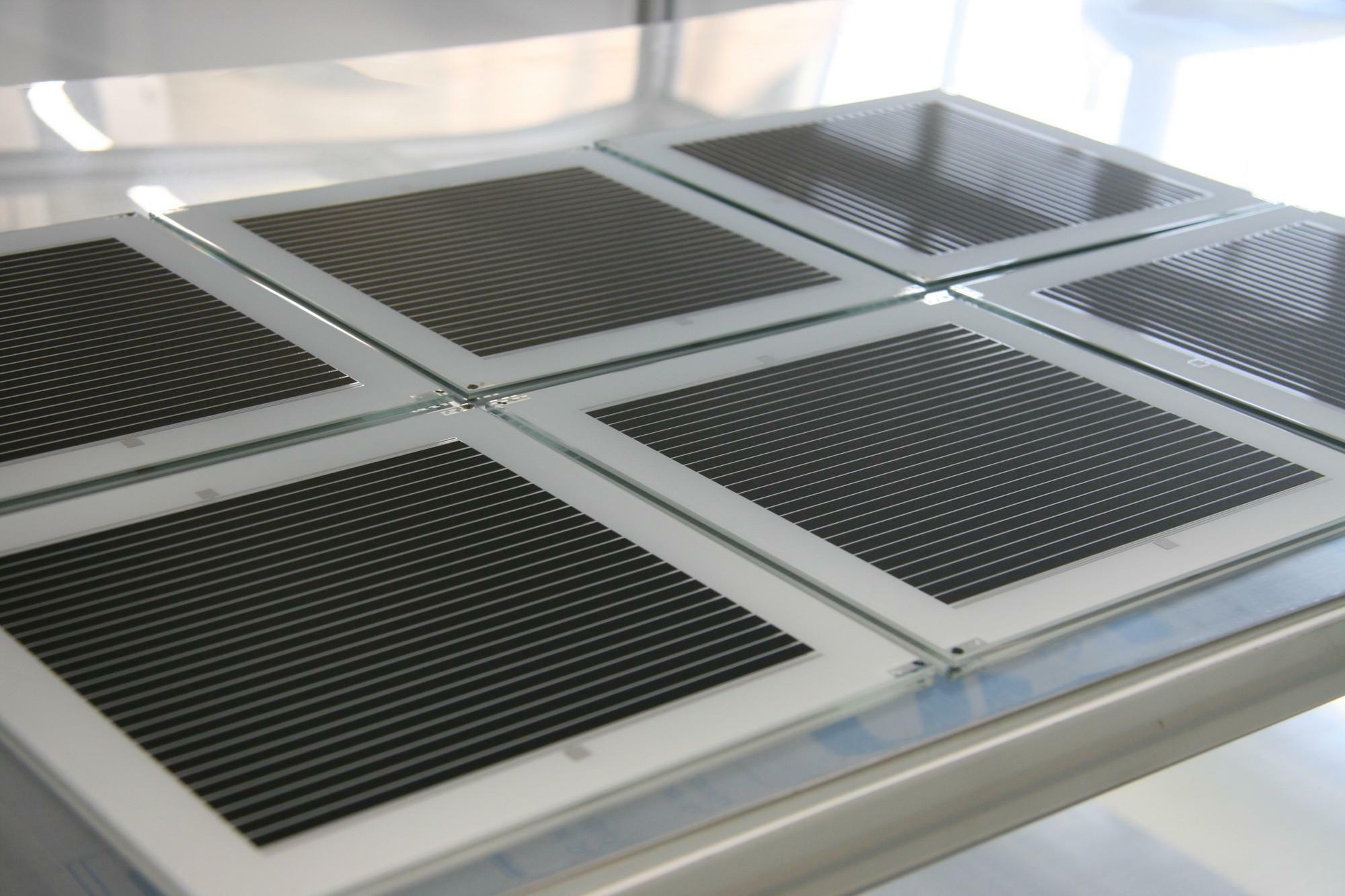 Forscher setzen auf effiziente Perowskit-Solarzellen